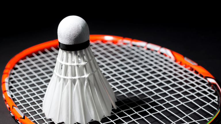 バドミントンラケットの重さについて！重いラケットから超軽量ラケットも紹介！ - TETSU BADO